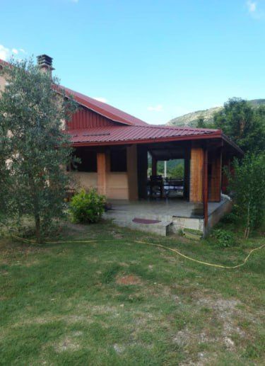 Prodaja, kuća, 160m2, Zlatica, Podgorica | Estitor