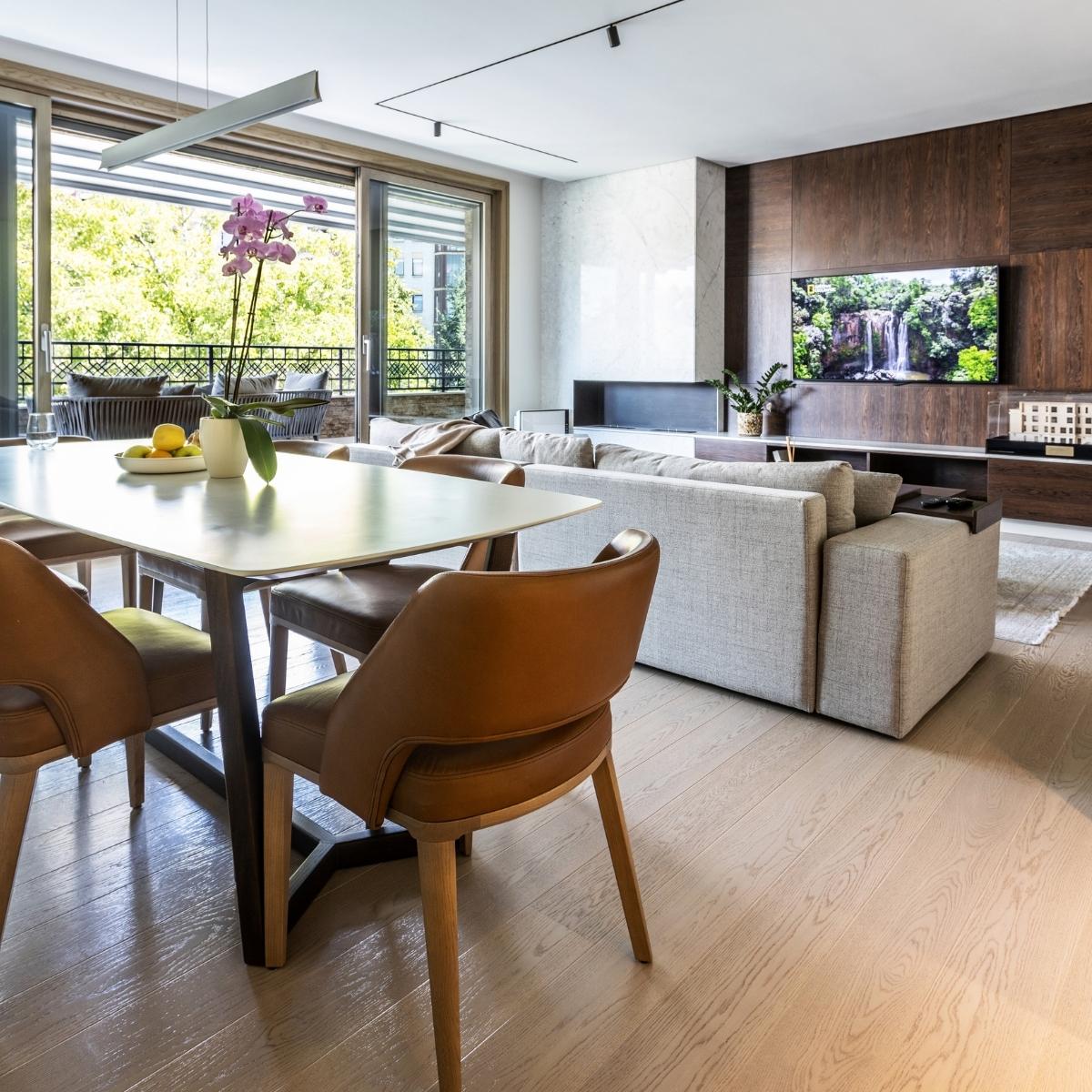 Izdavanje, četvorosoban stan, 151m2, Vračar, Beograd | Estitor