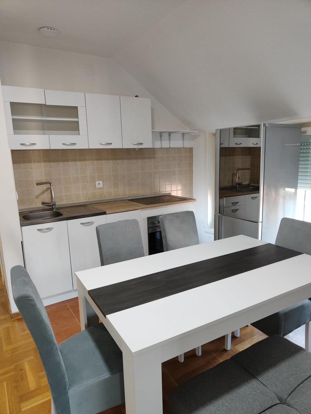 Izdavanje, jednosoban stan, 45m2, Altina, Beograd | Estitor