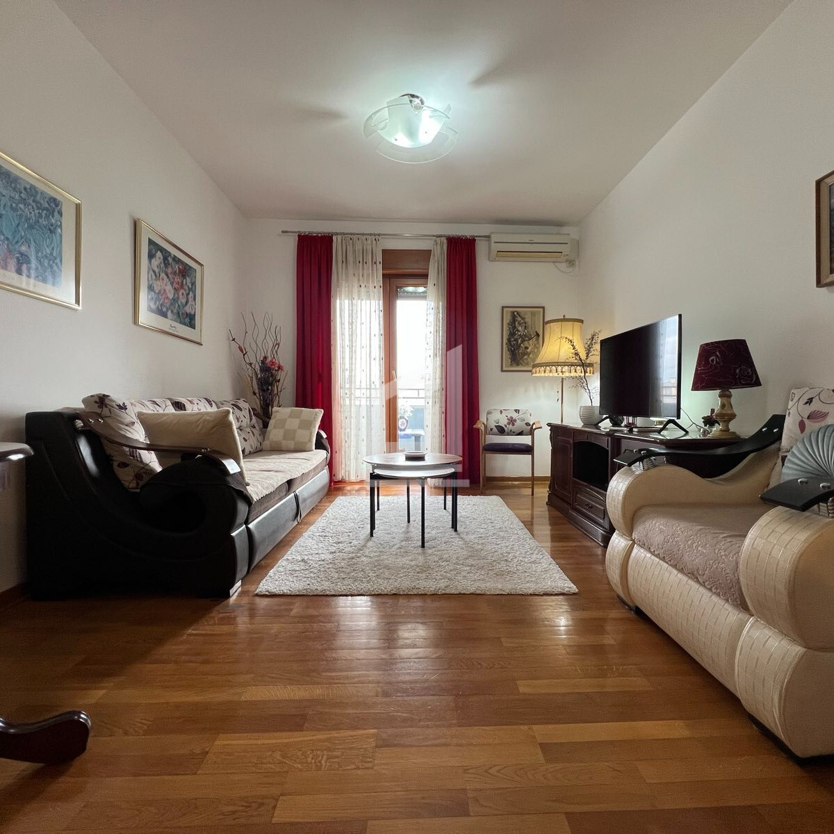 Izdavanje, trosoban stan, 90m2, Preko Morače, Podgorica | Estitor