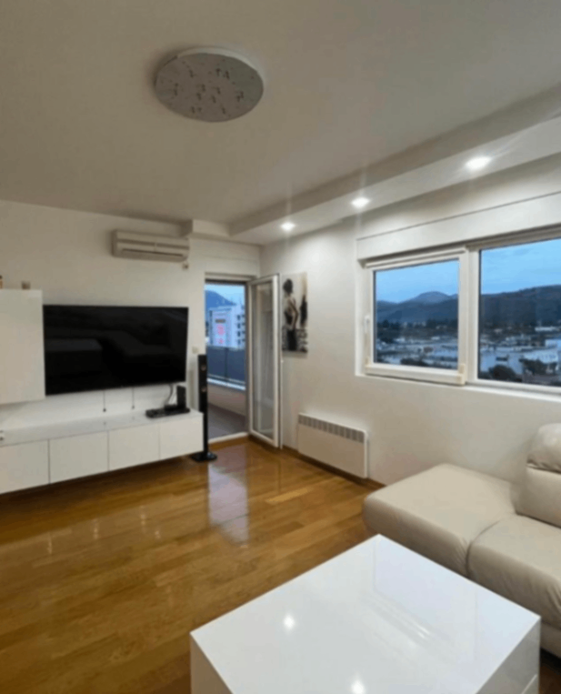 Prodaja, dvosoban stan, 74m2, Centar, Bar | Estitor