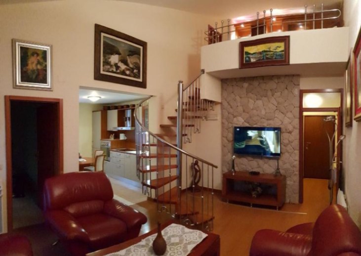 Prodaja, dvosoban stan, 84m2, Sutomore, Bar | Estitor