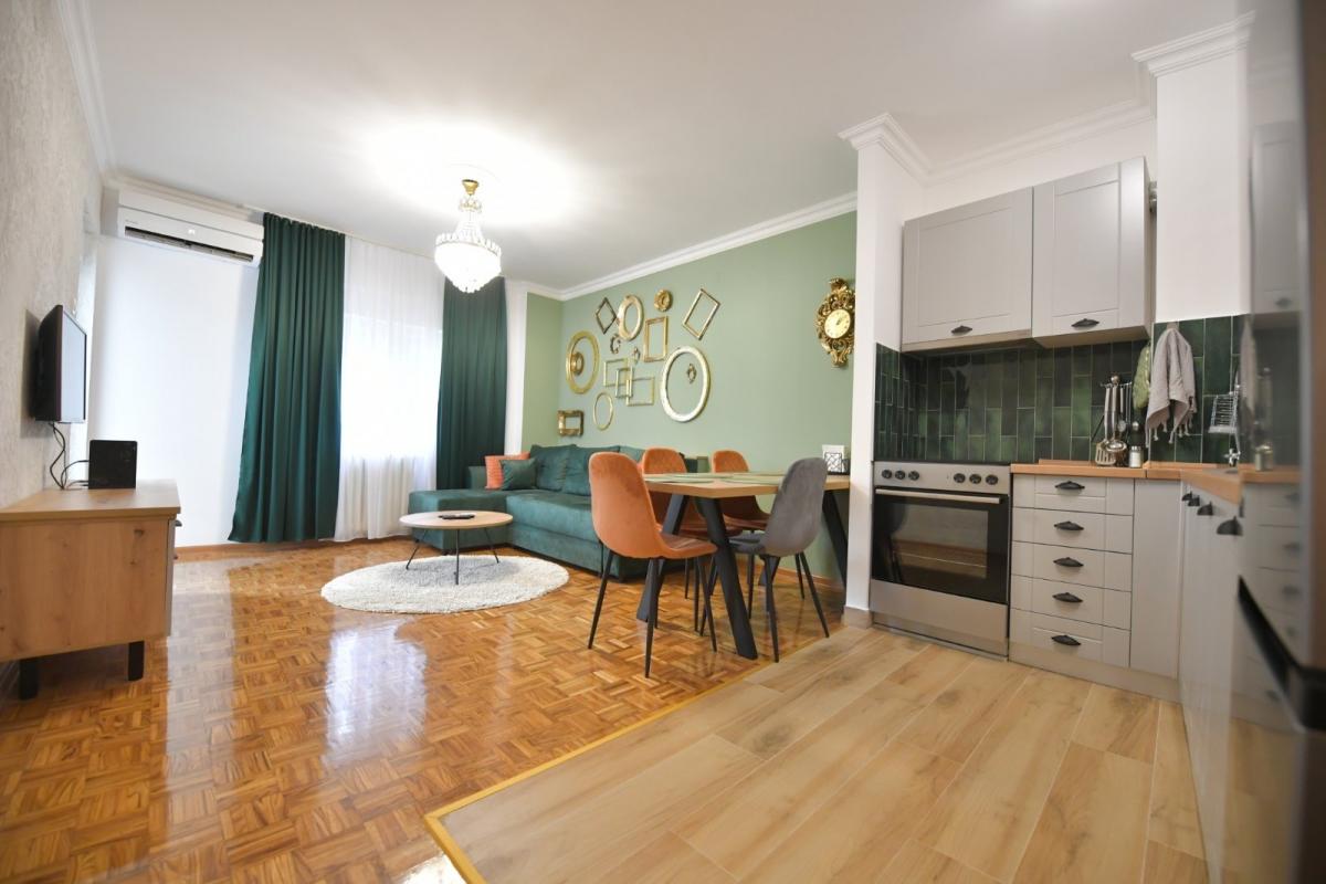 Izdavanje, dvosoban stan, 50m2, Podbara, Novi Sad, Novi Sad | Estitor