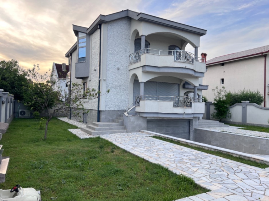 House for Rent, 320m2, Zlatica, Podgorica | Estitor