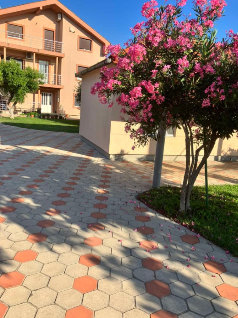 Izdavanje, kuća, 45m2, Zabjelo, Podgorica | Estitor