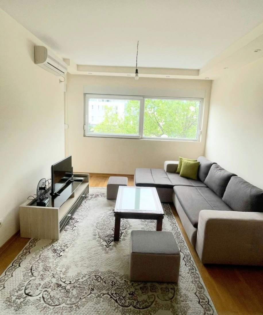Izdavanje, jednosoban stan, 45m2, Centar, Bar | Estitor