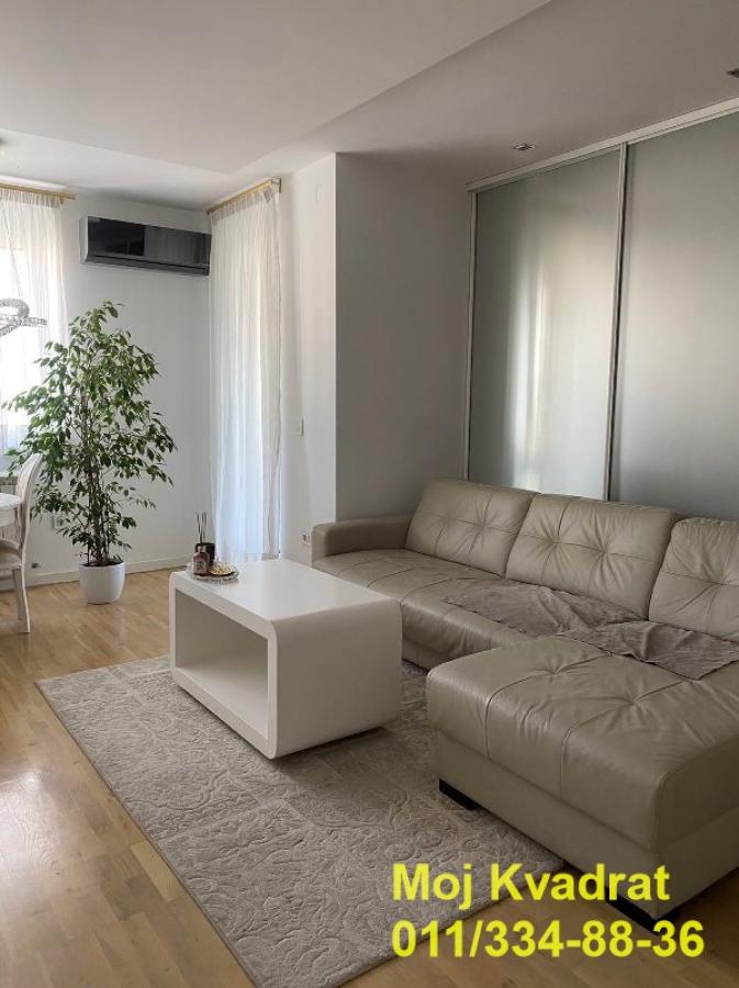 Izdavanje, trosoban stan, 81m2, Stari Grad, Beograd | Estitor